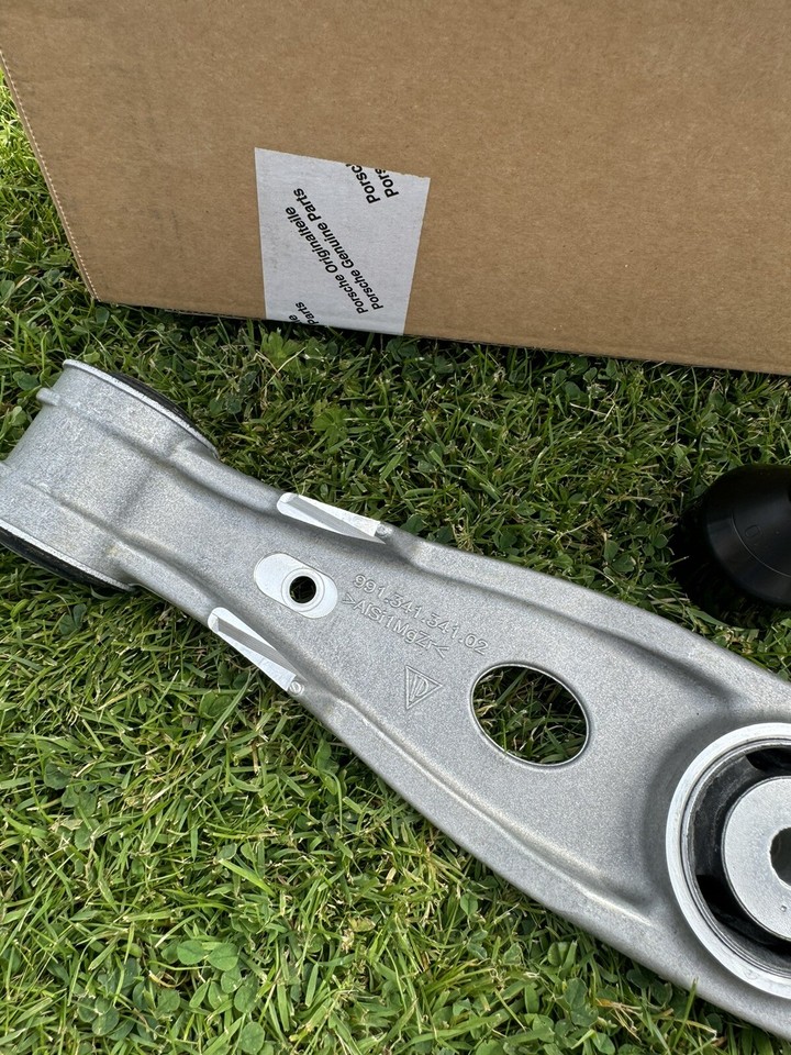 PORSCHE 718 CAYMAN 982 982C FRONT LOWER CONTROL ARM/WISHBONE ...