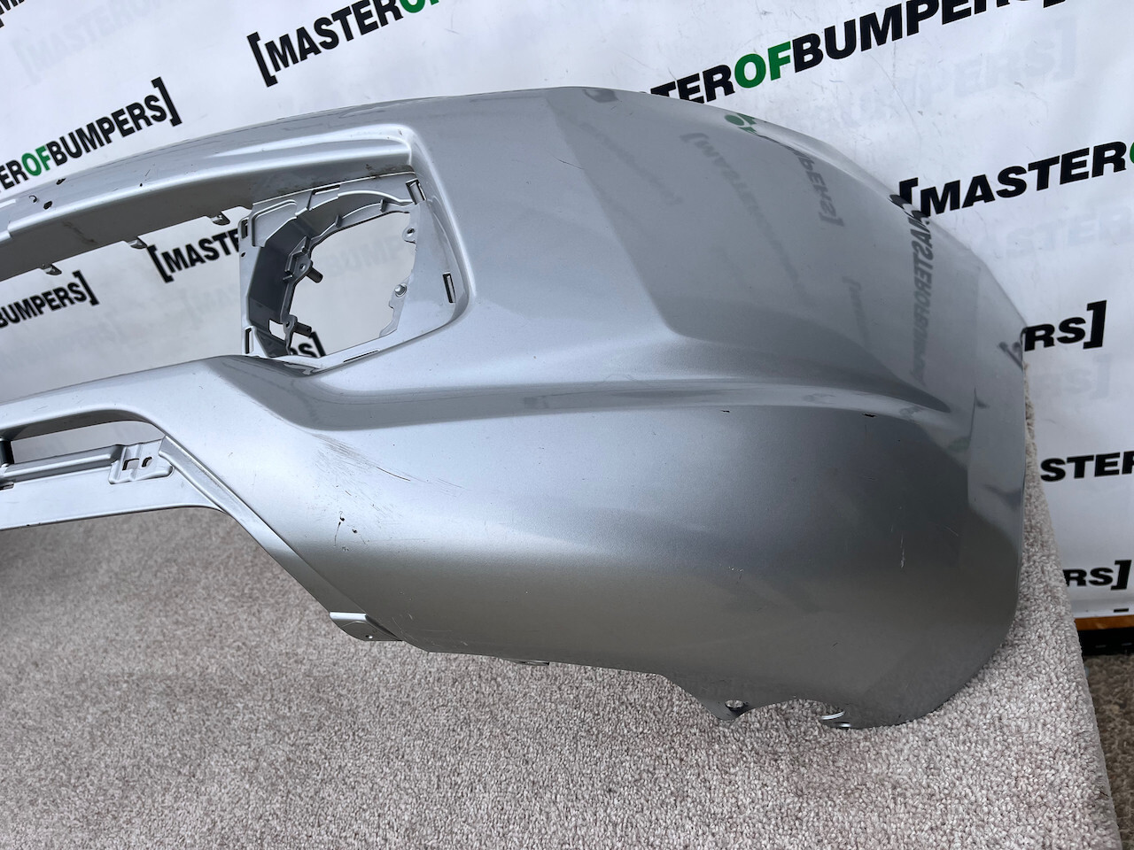 Mitsubishi L200 2016 Onwards Genuine Front Bumper P/n 6400F763 for sale ...