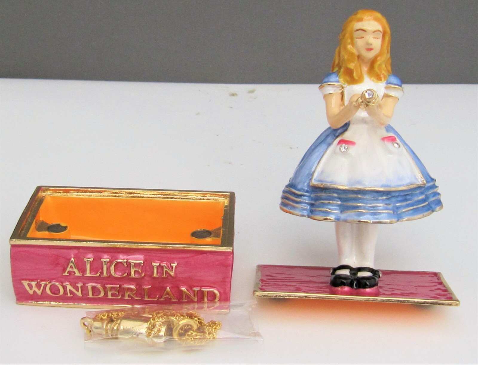 Arora Design Hidden Treasures Figurines Collection Alice in Wonderland ...
