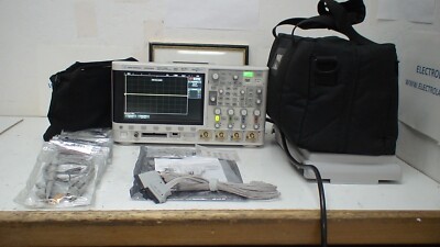 Oscilloscopes - Operators And Service Manual