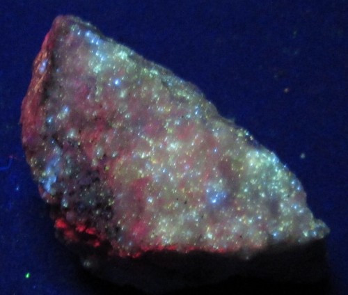 Chondrodite Diopside Calcite Fluorescent Starry Night Minerals Long ...