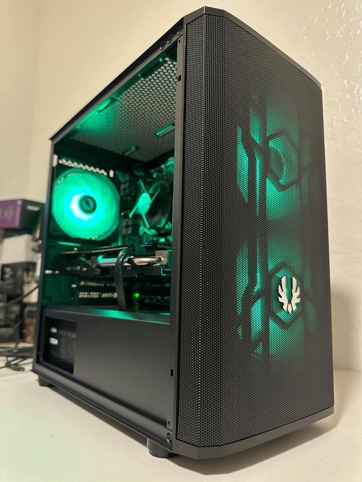 Custom RGB Gaming Desktop PC Intel i7 Quad 8 GB 500 SSD Nvidia Quadro ...
