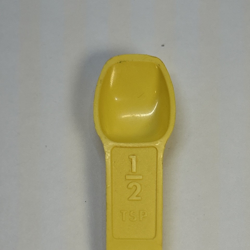 Tupperware Replacement Yellow Measuring Spoon 1/2 Teaspoon 1268-8 | eBay
