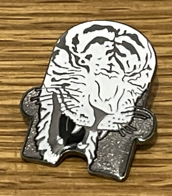 white tiger Amazon Peccy Pin | eBay