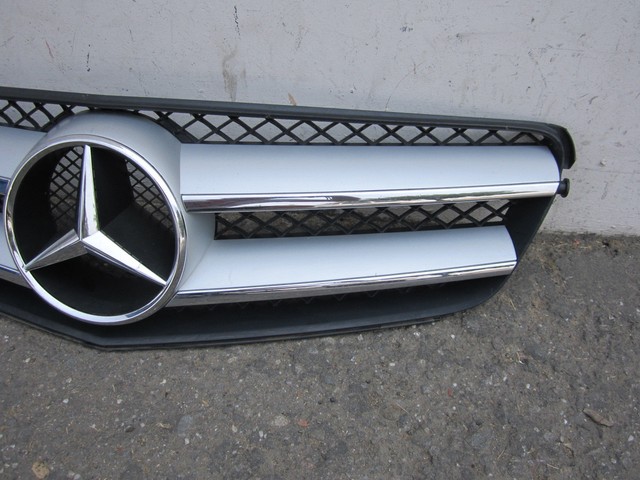 OEM MERCEDES 2012-2013 C250 C350 C-CLASS COUPE ONLY W204 ORIGINAL GRILL ...