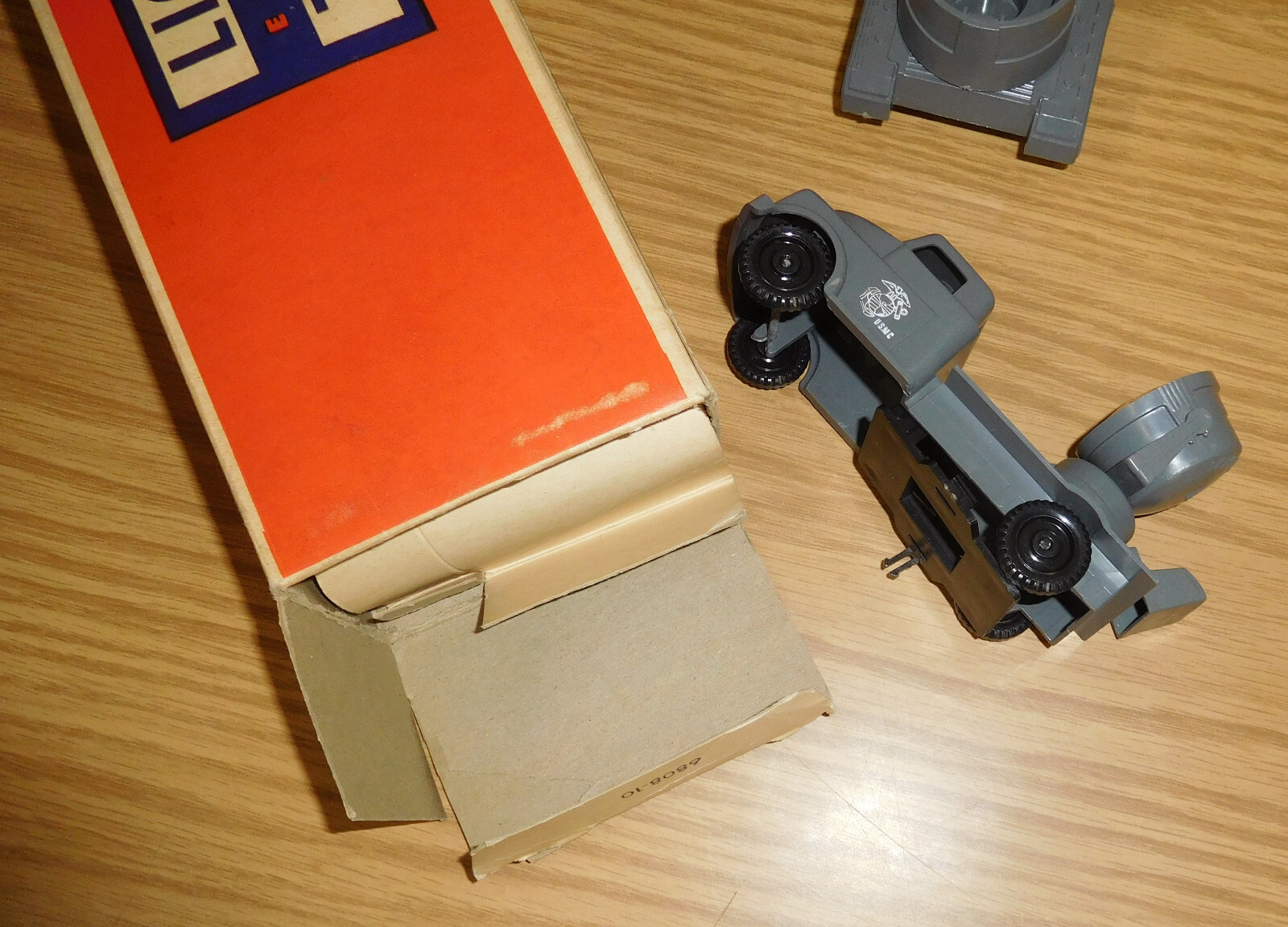 LIONEL TRAINS POSTWAR #6808 RED FLATCAR with PYRO USMC MILITARY TANK ...