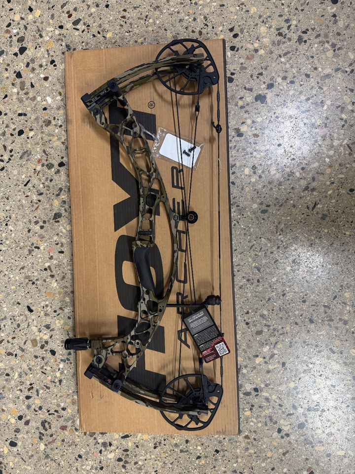 Hoyt Alpha AX-2 29 Compound Bow - 60-70 Lbs -Right Handed - New | eBay