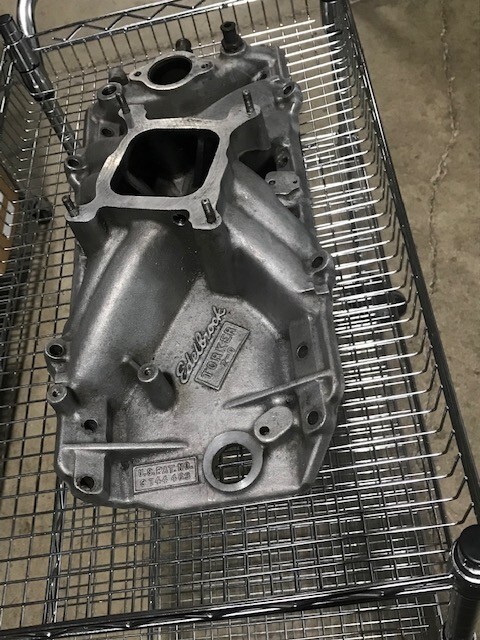 Edelbrock Torker 2 Intake Manifold Big Block Camaro Chevelle Nova 396 ...