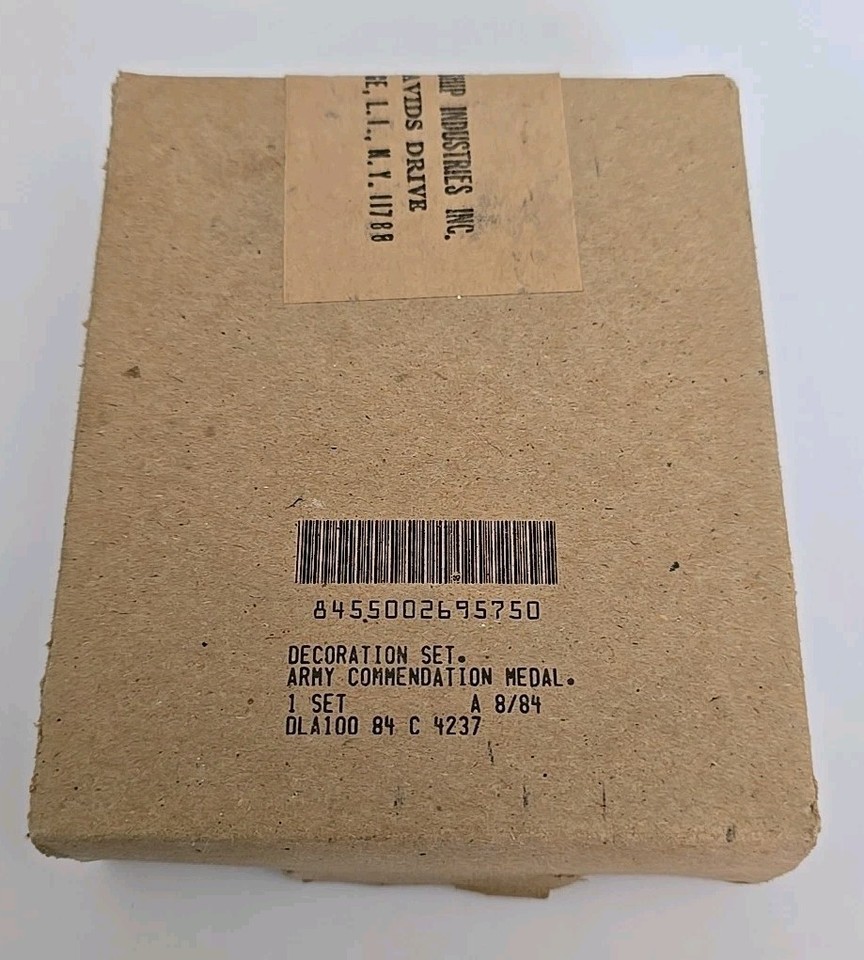 Army Commendation Medal- Decoration Set- Bronze V & 2 Oak Leaf Cluster ...