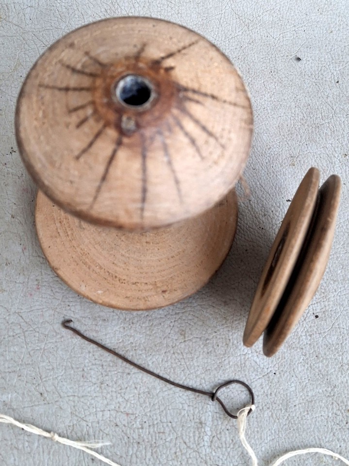 ANTIQUE WOODEN SPINNING WHEEL SPOOL FLYER + metal hook | eBay
