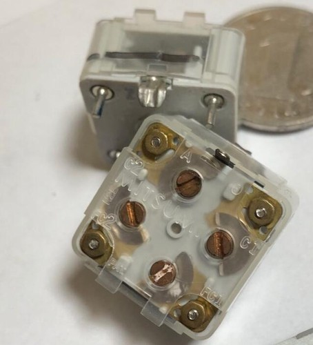 Mitsumi 443DF Variable Capacitor Length 22 Wide 21 High 17 Handle 4mm ...