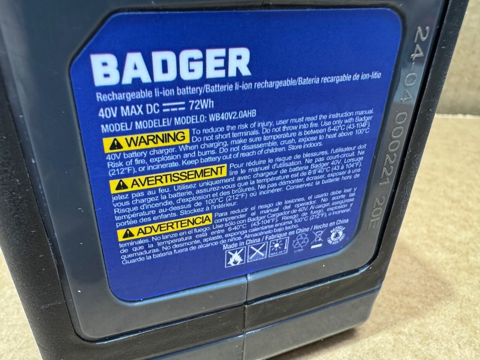 BADGER [WB40V2.0AHB] 4.0AH 40V BLUE RECHARGEABLE LI-ION BATTERY | eBay