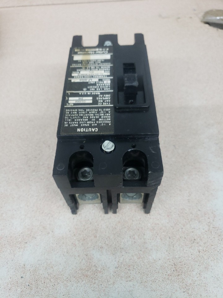 Cutler Hammer CC2200 200 Amp 2 Pole Circuit Breaker 240V *Damaged ...