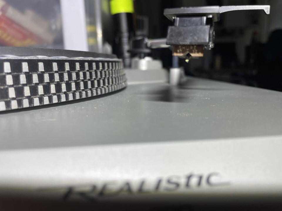 Realistic LAB-390 Direct Drive Auto Return Turntable w/SHURE R47EDT ...