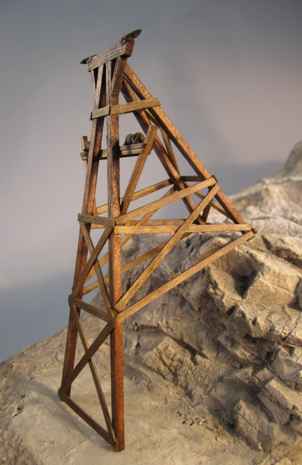 Berkshire Valley Models HO/HOn3, 1/87 Aerial Tram Tower kit, 1 per pkg ...