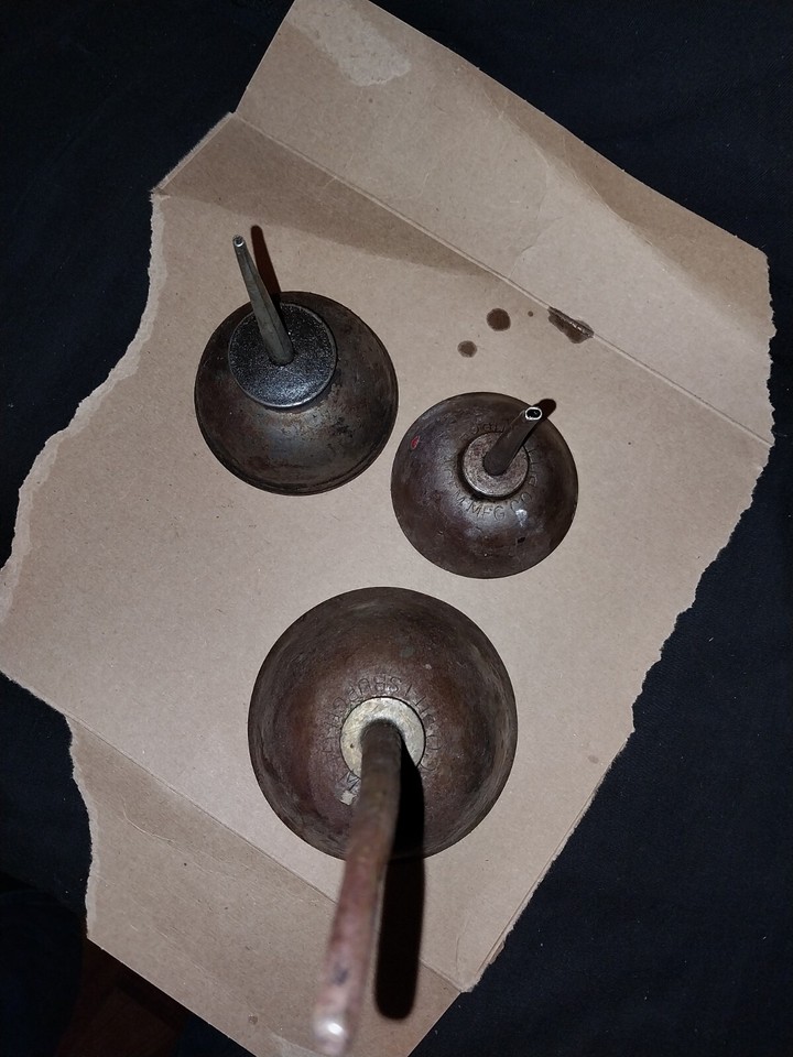 Pittsburgh Inscribed Vtg Oil Cans! 3 Metal Thumbpress | eBay