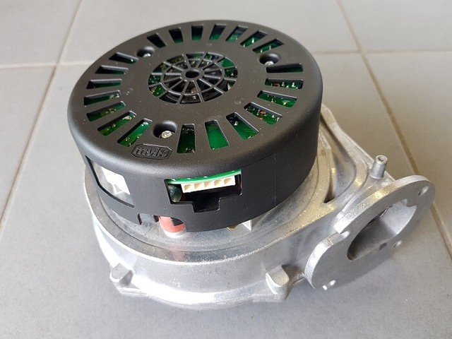 EBM Fan Boiler Condensation Assembly 24vdc Rg128/1300-3612 for sale ...