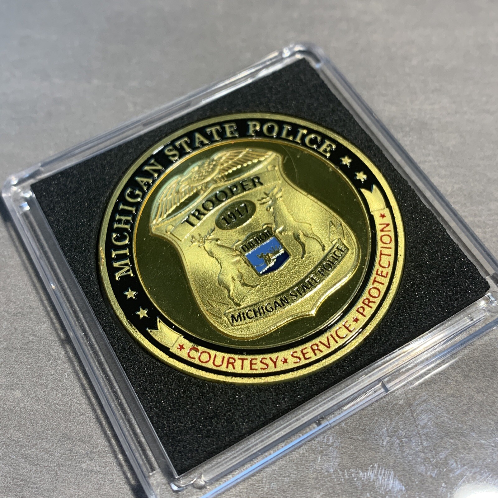 MICHIGAN STATE POLICE TROOPER MSP Challenge Coin INCLUDES 2X2 ST CASE ...