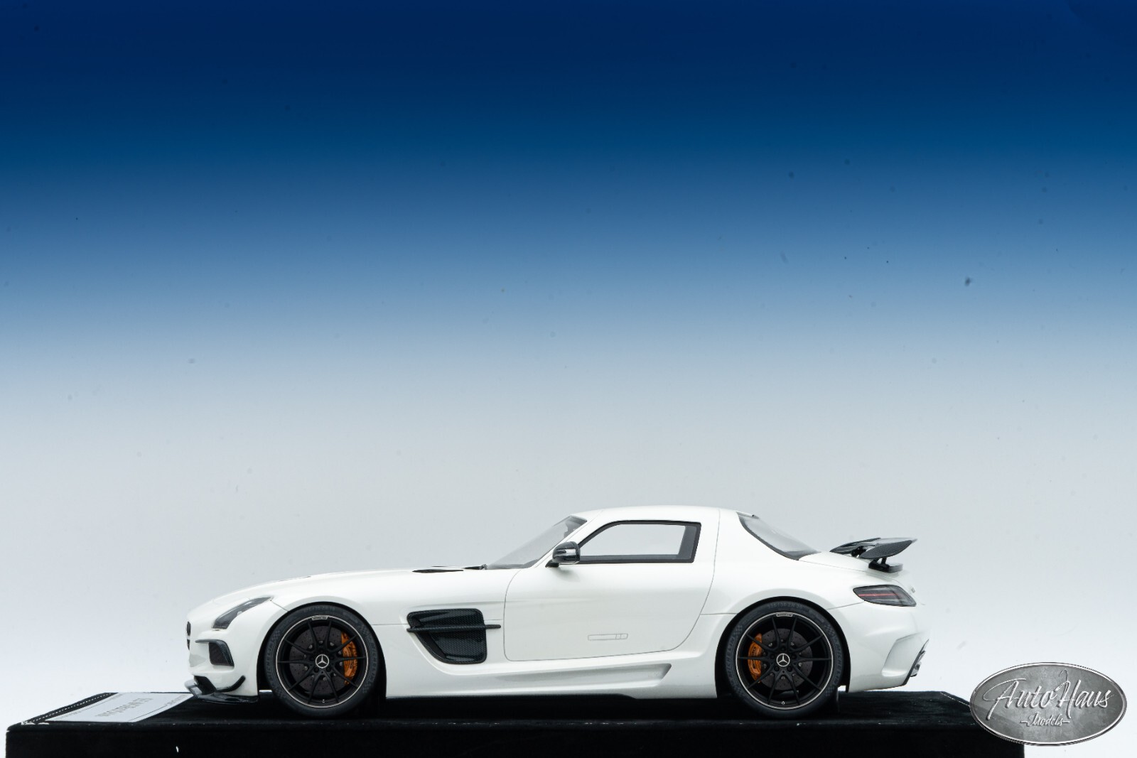 1/18 Henson & Heaven HH Mercedes Benz SLS AMG Black Series White | eBay