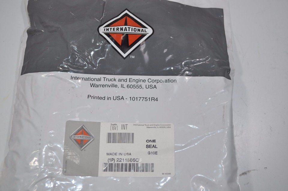 NEW International Navistar Luggage Box Door Seal Part# 2211886C3 | eBay