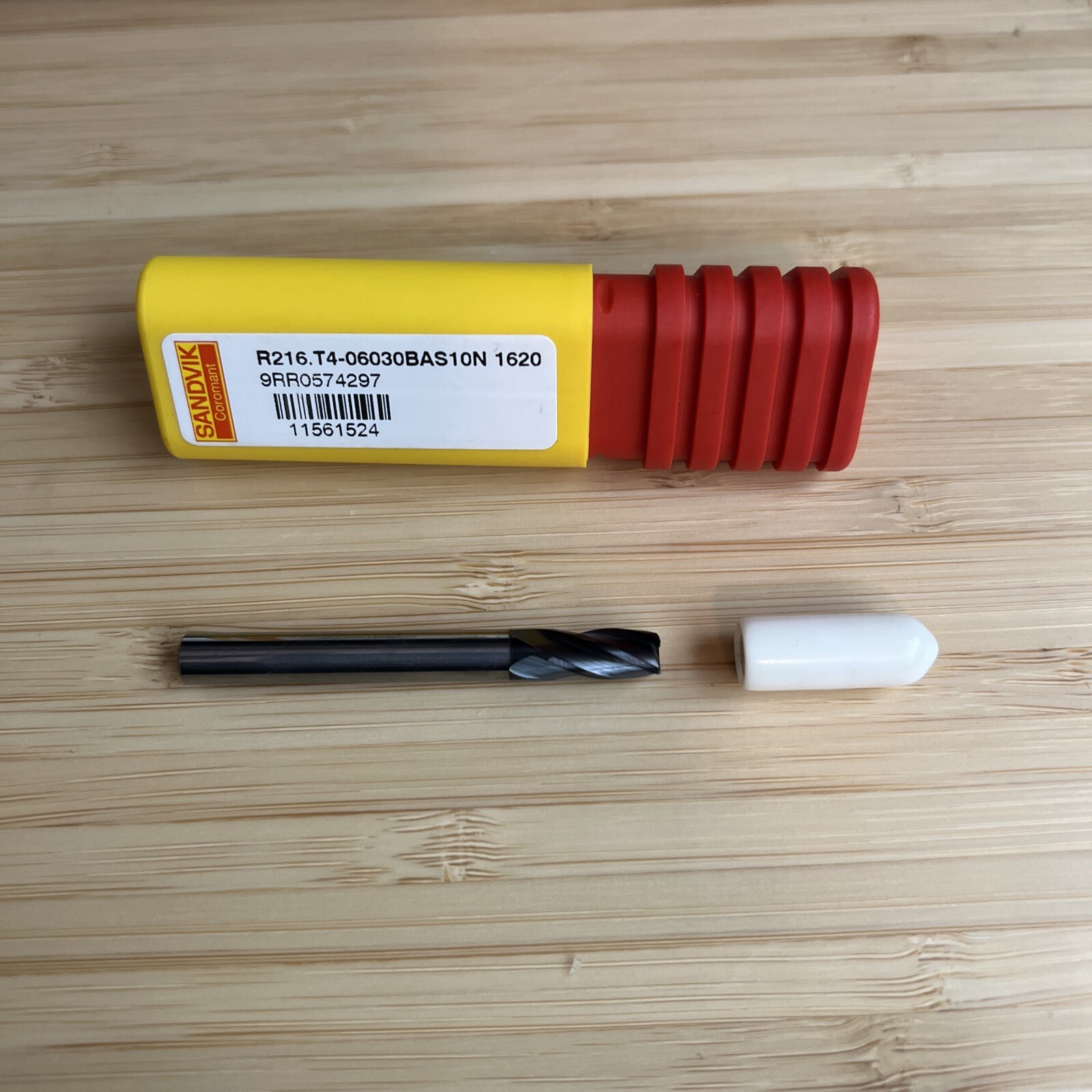 SANDVIK R216.T4-06030BAS10N 1620 CoroMill® Plura solid carbide end mill ...