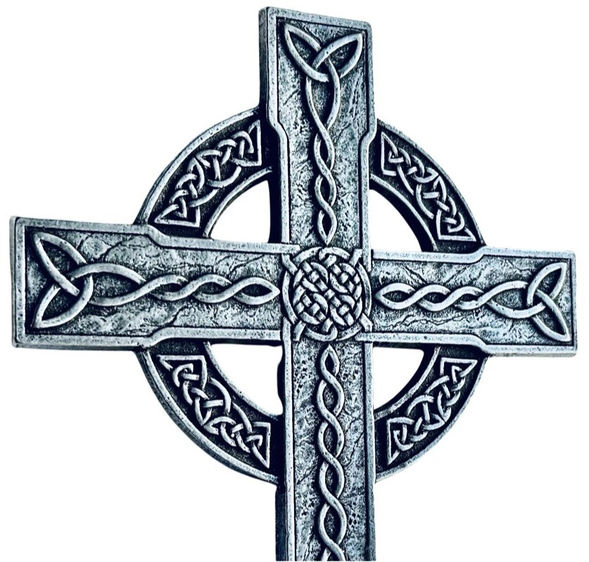 Celtic Trinity Cross