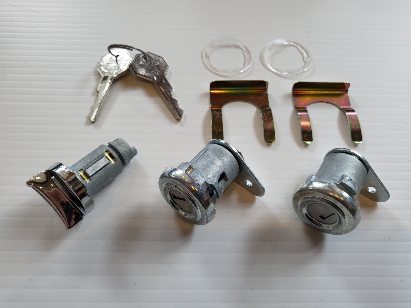 55 - 57 CHEV IGNITION AND DOOR LOCK SET NEW 56 BELAIR 210 1955 1956 ...