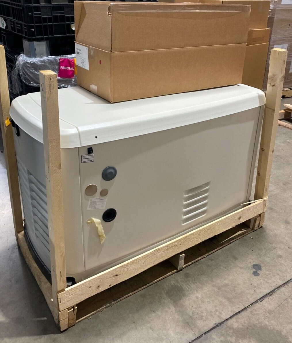 Generac 7172 10kW Standby Generator with Wi-Fi and Transfer Switch (NOB ...