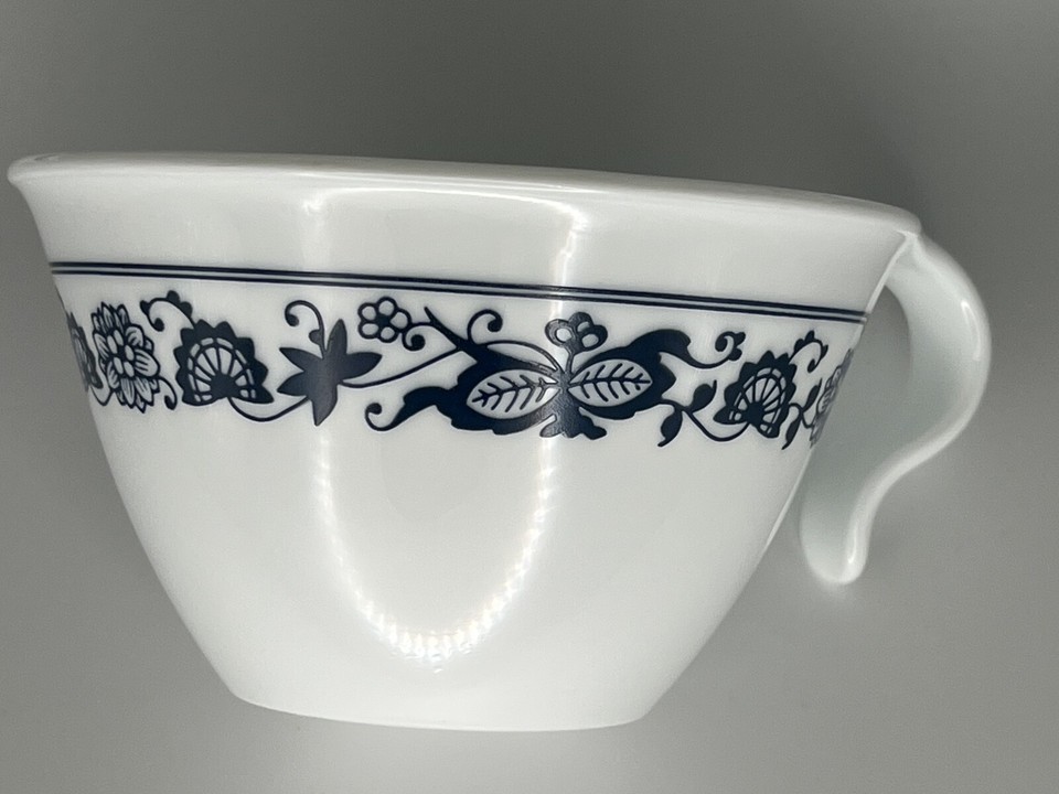 3 MCM Corelle Old Town Blue Onion Hook Handle Coffee Tea Cups White ...