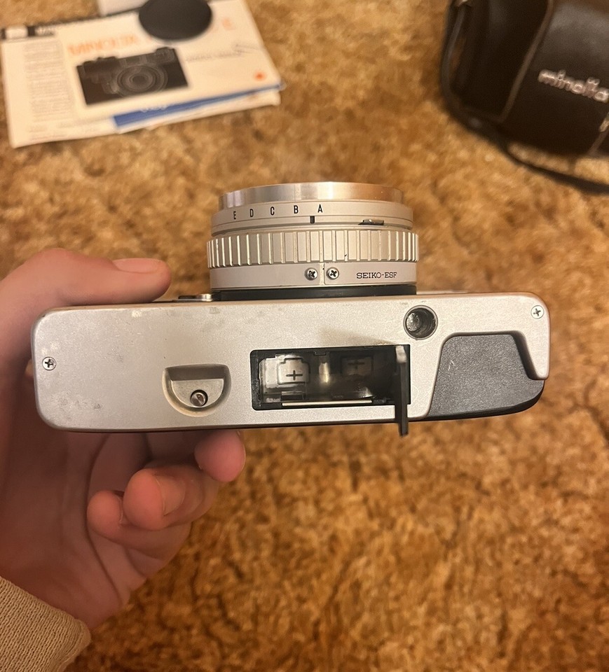 Minolta Hi-Matic E Camera Vintage 35mm Rokkor 38mm Missing Flash Box & Batteries | eBay