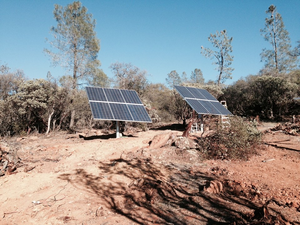 Solar panel pole mount/holds 6 300 watt panels/fits a 6" pipe or post ...