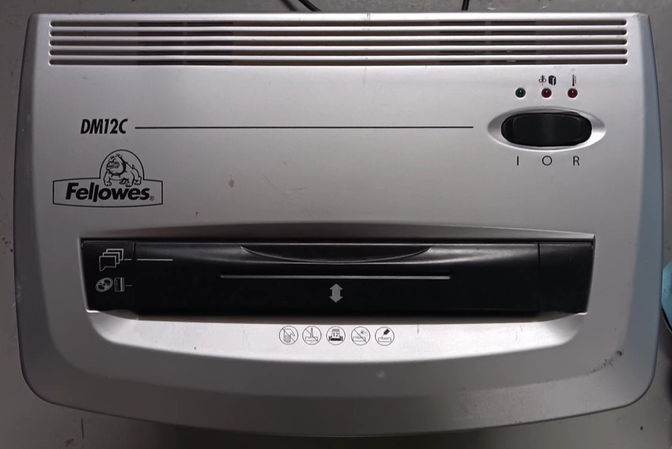 Fellowes DM12C Paper Credit Card DVD CD Shredder | eBay