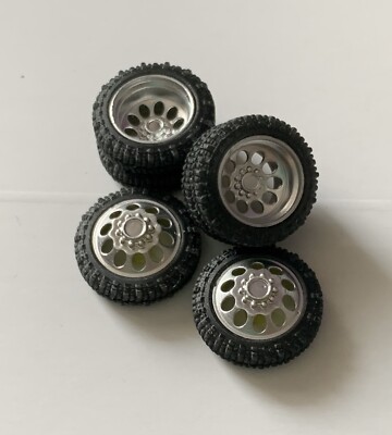 1:64 "Crater" Dually wheel set With Bogger Tires | eBay