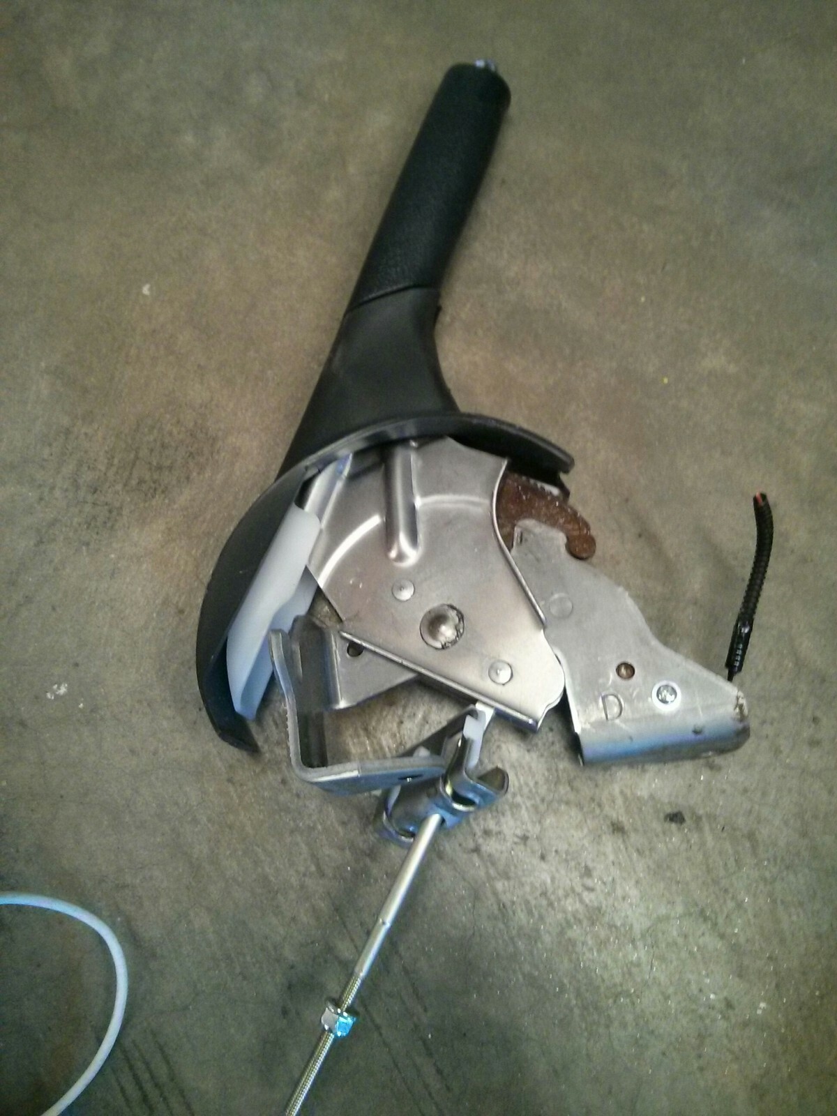 2012 TOYOTA PRIUS C EMERGENCY HANDLE Parking Brake Control 46201-52130 ...