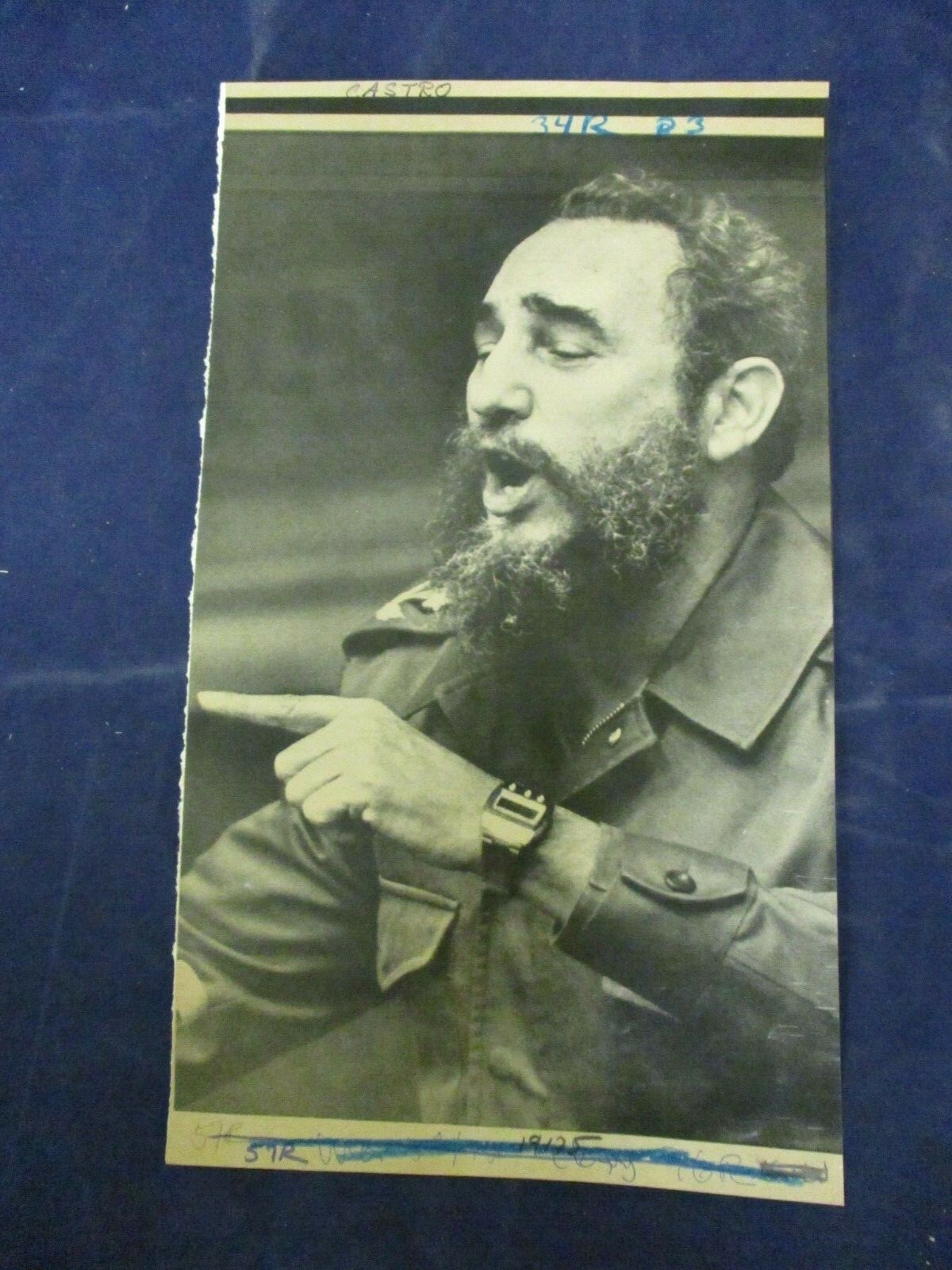 Vintage Fidel Castro Cuban President wrist watch & gesture Wire Press ...