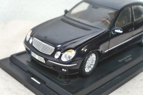 Kyosho Mercedes Benz E Class 1 18 Mini Car Navy Blue | eBay
