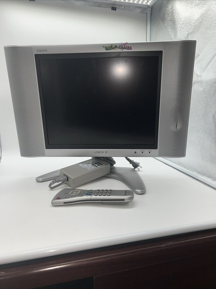 Sharp LC-15B4U-S AQUOS 13in EDTV LCD TV 480p 181-Channel Gaming ...