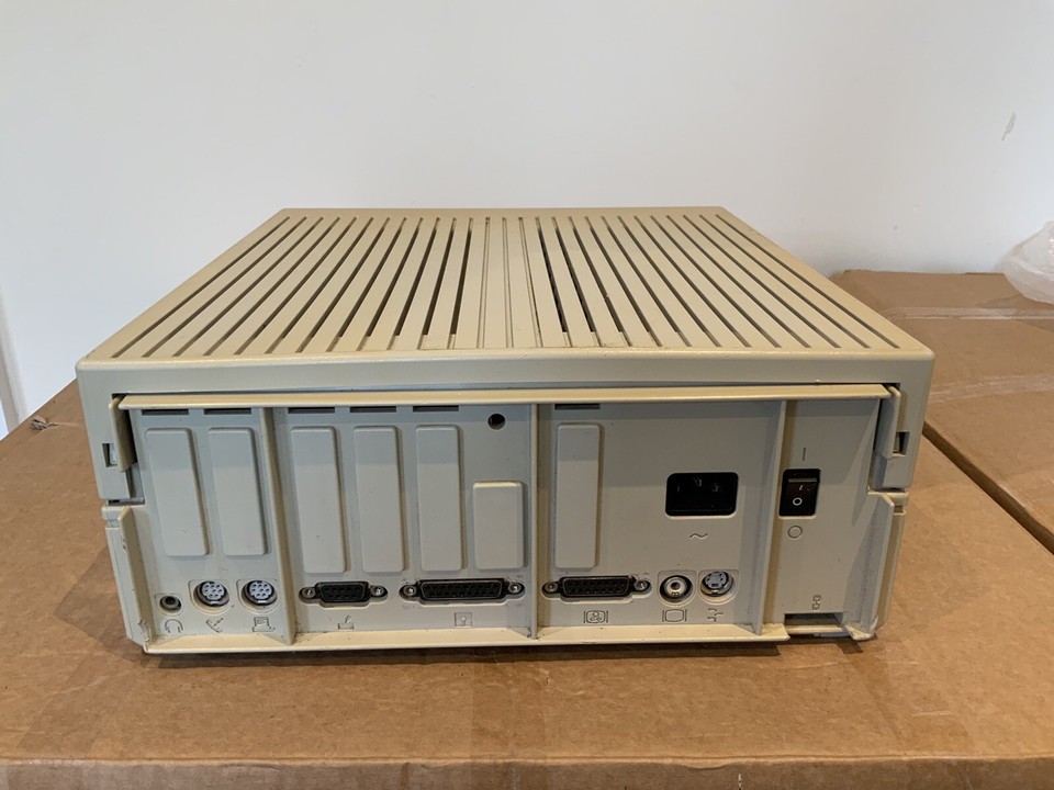 Vintage 1989 Apple IIgs ROM3 1.125MB RAM (ROM 3), working-yellowed ...