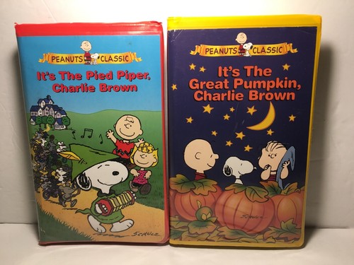 2 Peanuts VHS It's The Great Pumpkin & It's The Pied Piper Charlie ...