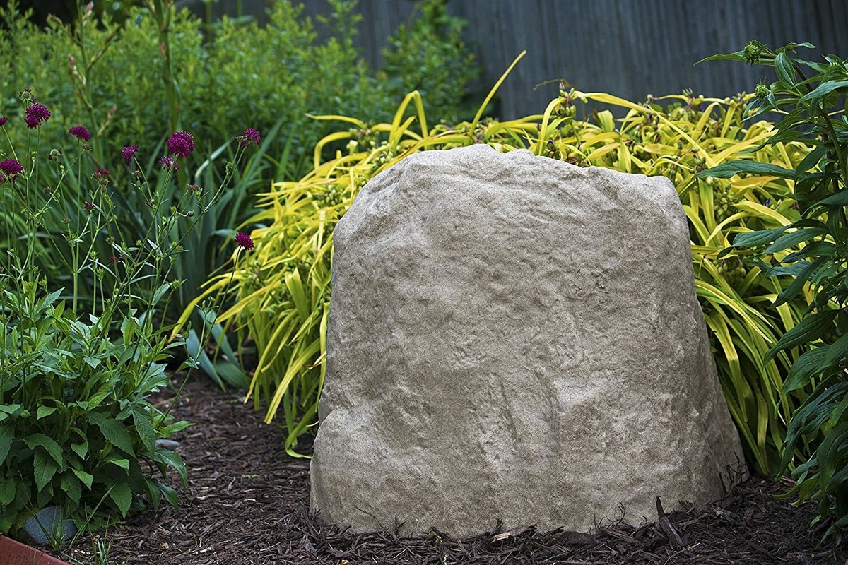 Faux Stones For Landscaping 26 Landscaping With Fake Rocks Ideas