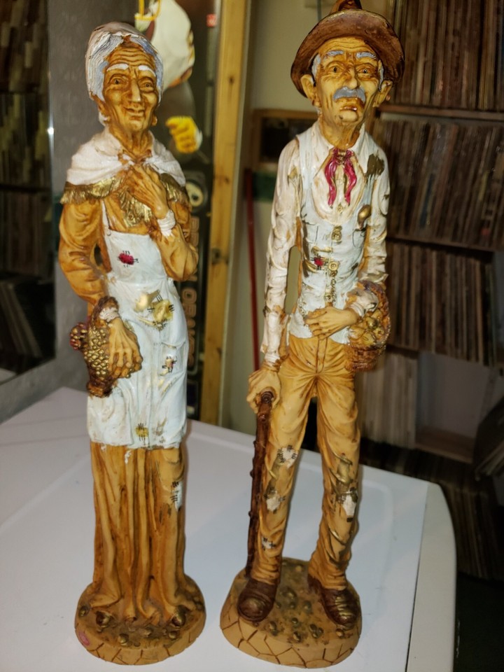 VTG Statues Old Woman And Elderly Man Figure Set Couple L Toni Italy ...