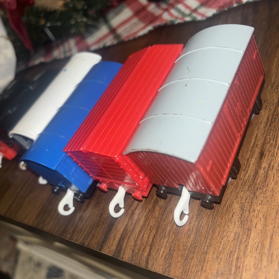 Thomas & Friends Trackmaster Cargo Caboose Brake Van Flatbed Red Lot ...