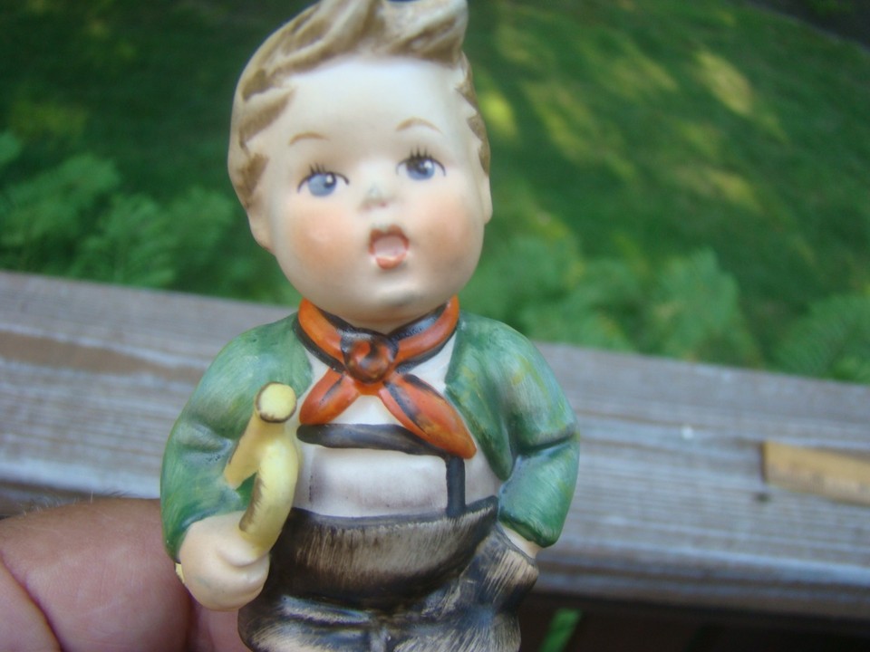 VINTAGE Goebel Hummel Figurine Trumpet Boy 97 | eBay