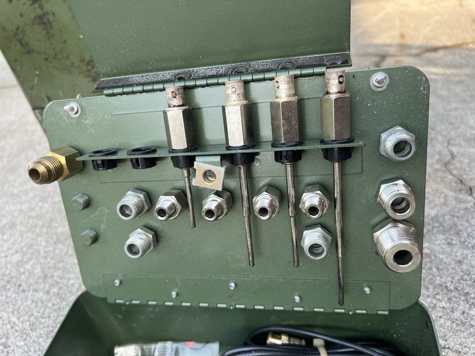 CAT Caterpillar Service Tool (Thermister Thermometer / Engine ...