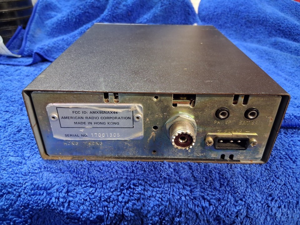 President AX 44 - 40 Channel Mobile CB Radio, With A Microphone | eBay