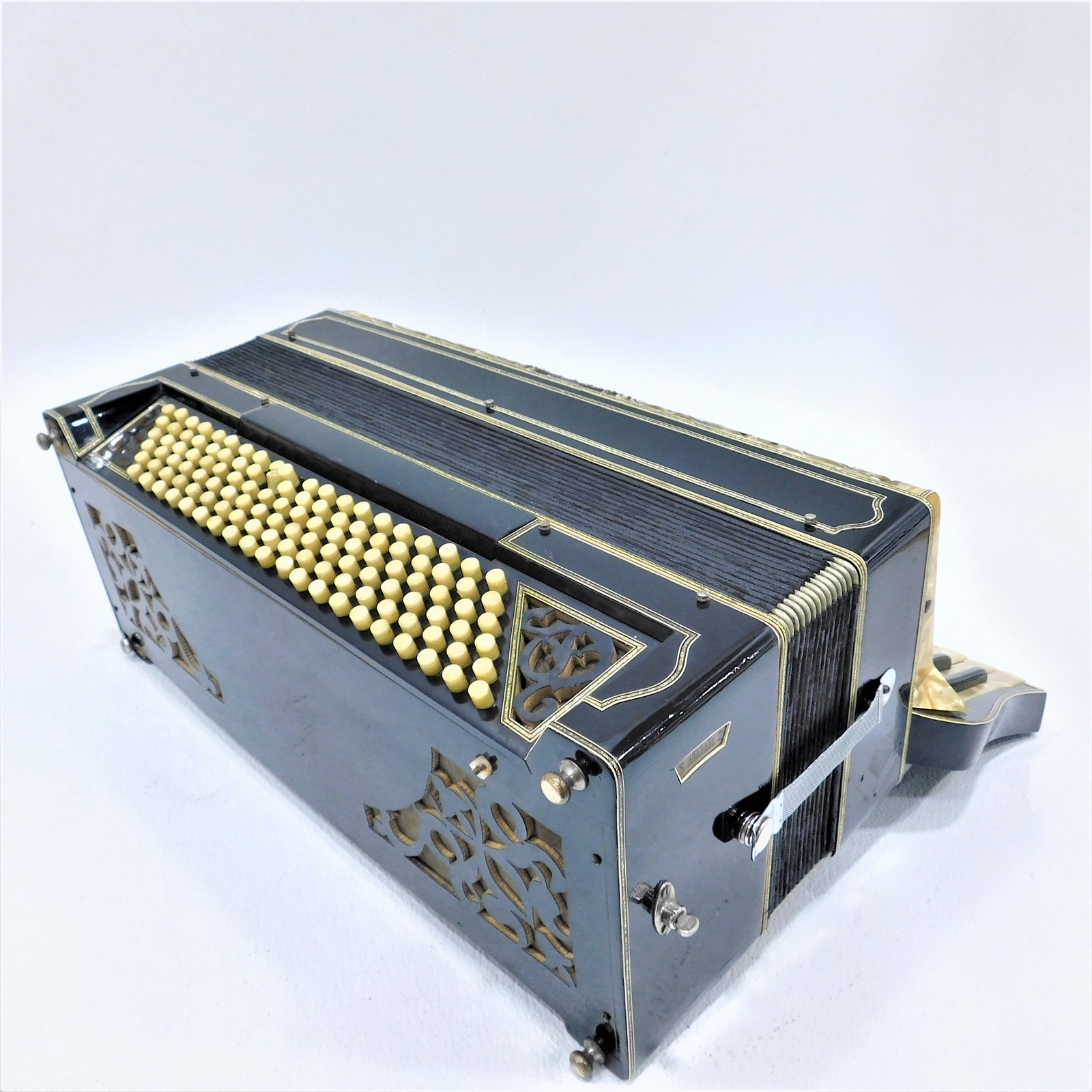 Italian Unbranded 41 Key/120 Button Piano Accordion w/ Case (Parts and ...