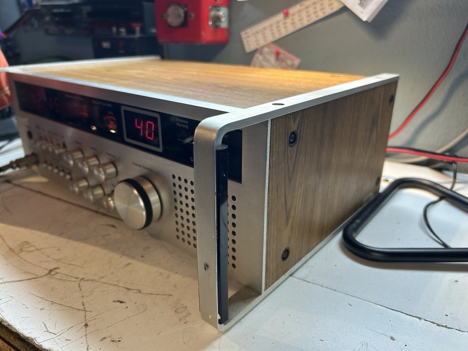 Sparkomatic CB 5100 Base Station CB Radio Silver Woodgrain 40 Channel ...