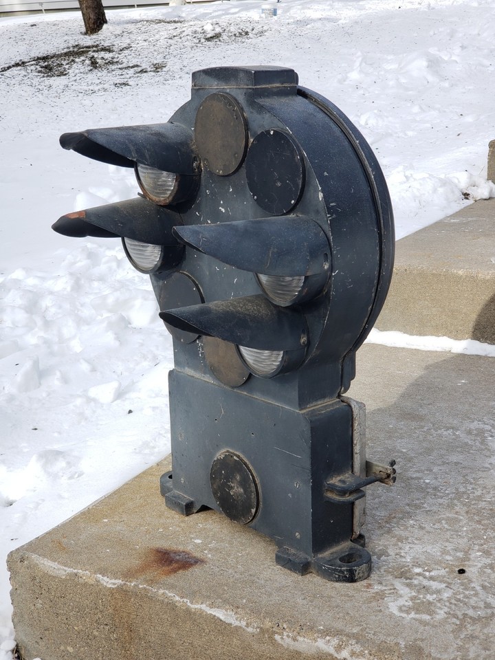 General Railway Signal CPL Dwarf Railroad Signal B&O Baltimore Ohio ...