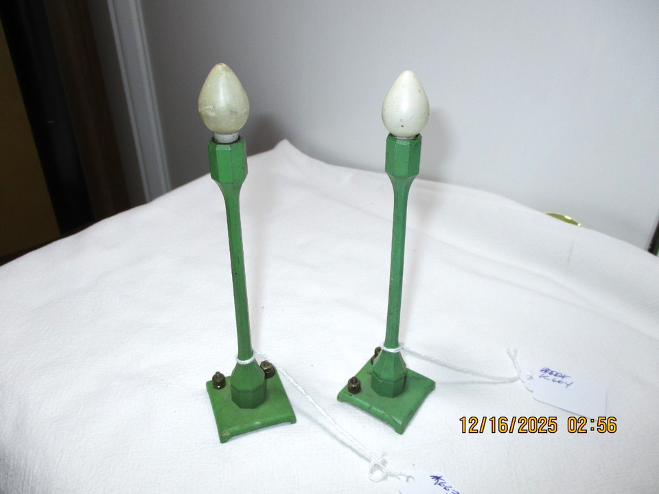 VINTAGE AMERICAN FLYER/LIONEL 1930s PREWAR O SCALE LAMP POSTS | eBay