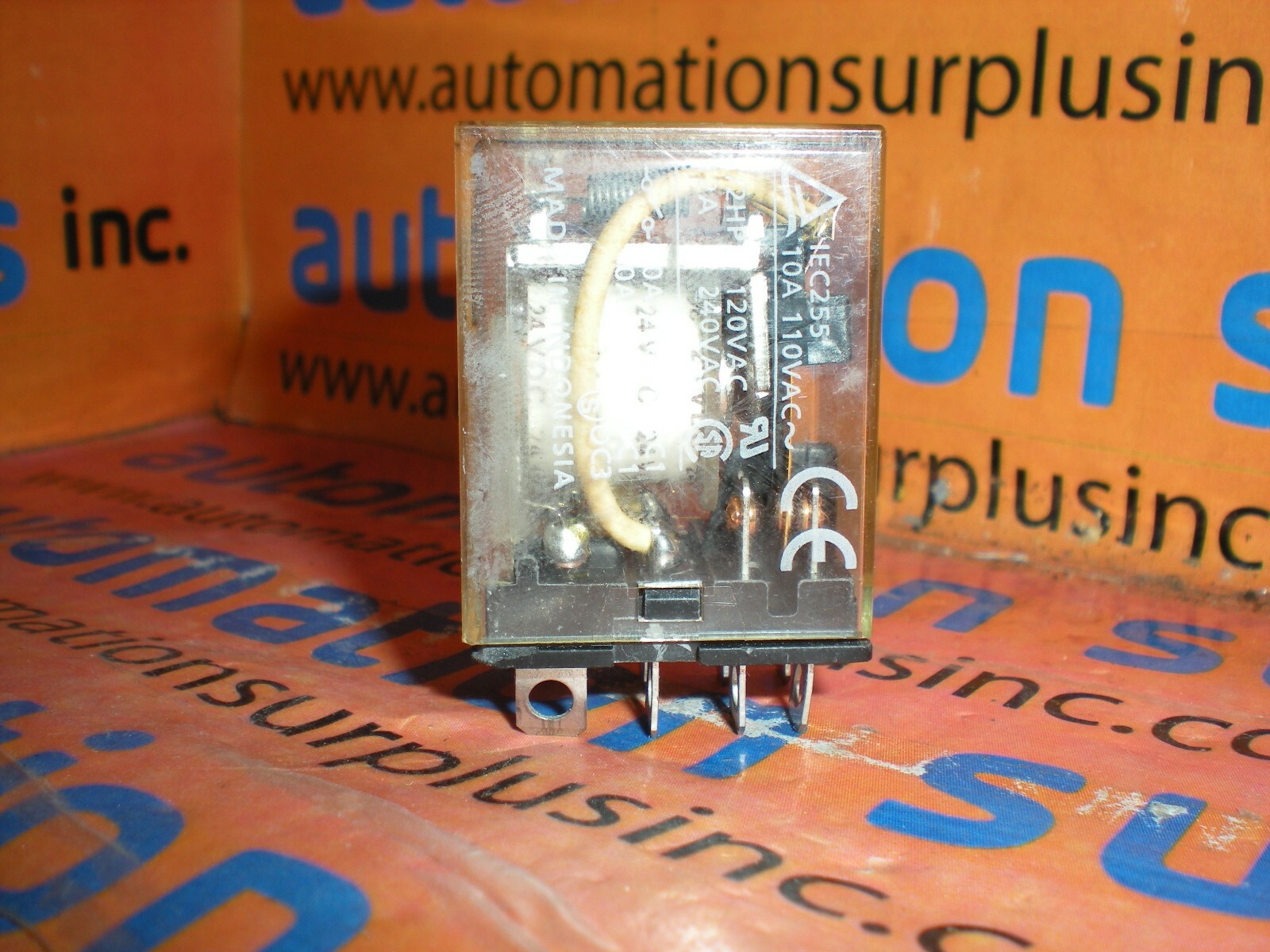 OMRON IEC255 LY2 24VDC 10A 110VAC 8-PIN RELAY | eBay Australia